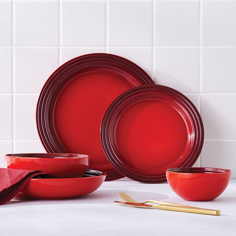 Classic Dinner Plates, Set of 4